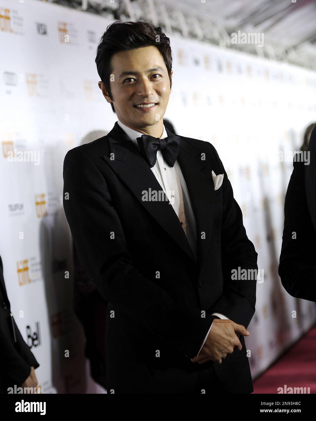 Korean actor Jang Dong-gun arrives at the premiere for "Dangerous ...