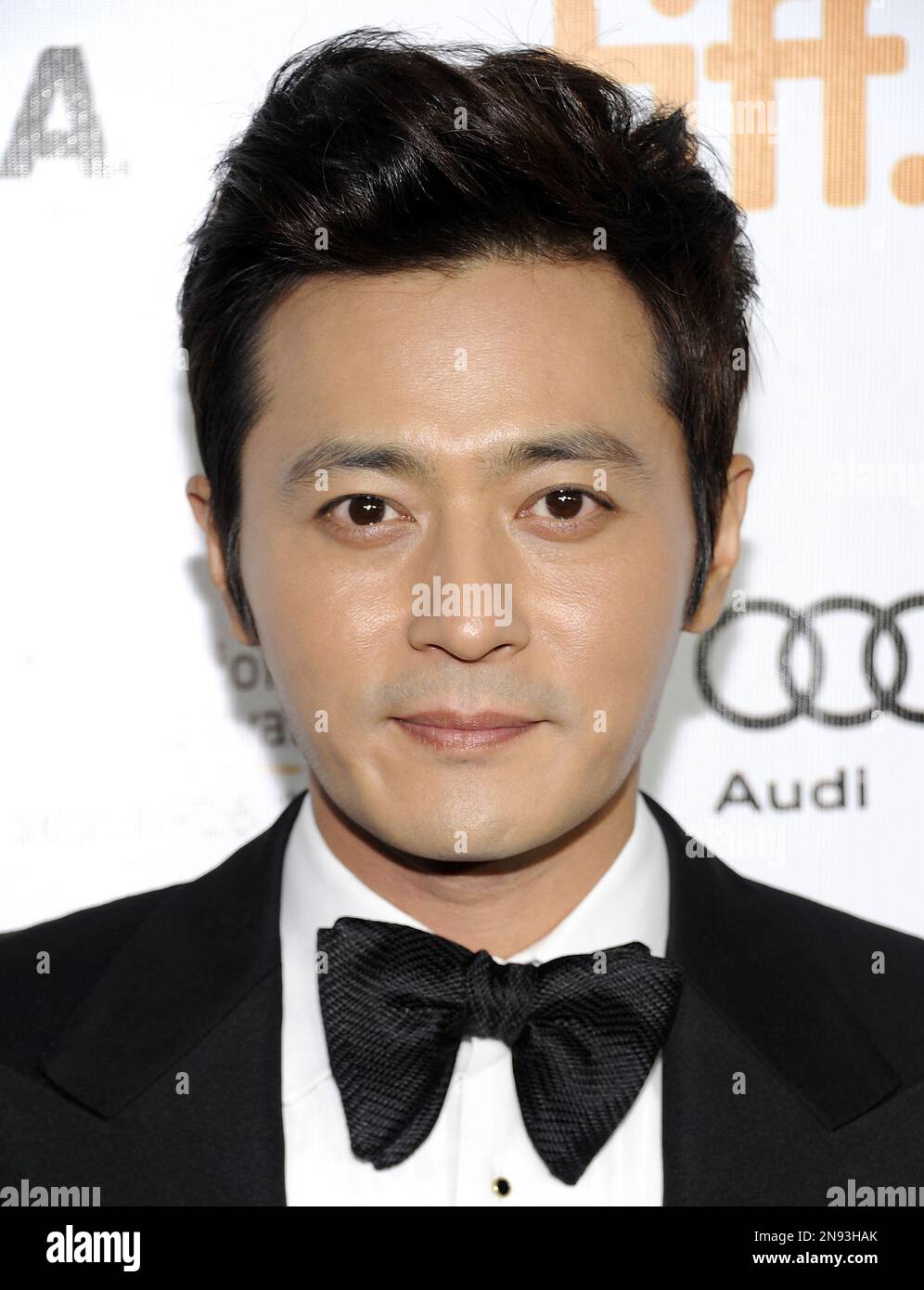 Korean actor Jang Dong-gun arrives at the premiere for "Dangerous ...