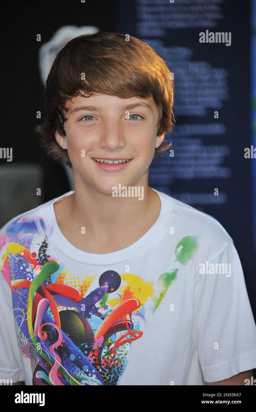 Jake Short attends the premiere of "Finding Nemo" 3D at the El Capitan ...