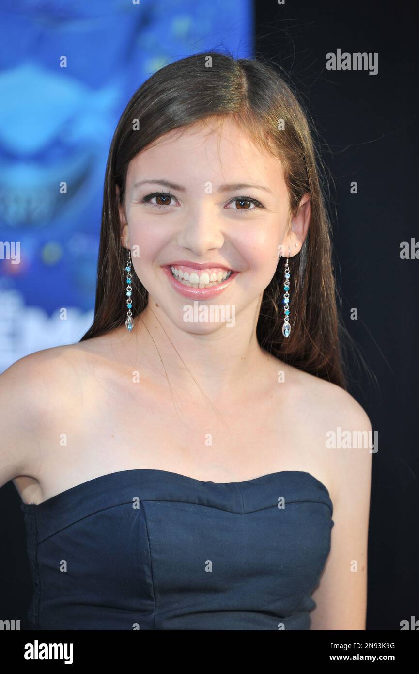 Kelly Gould attends the premiere of "Finding Nemo" 3D at the El Capitan ...