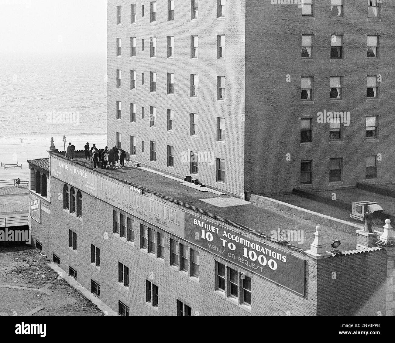 The body of Abe "Kid Twist" Reles, former leader of Murder, Inc., is ...