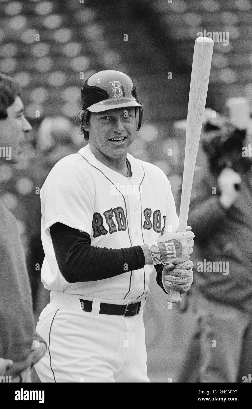 Boston Red Sox star catcher Carlton Fisk smiles as he takes his turn at ...