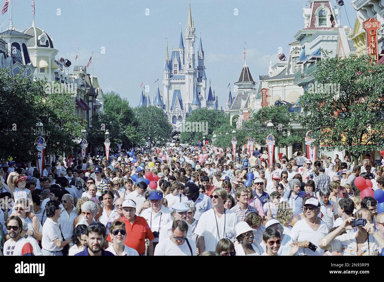 World-renowned Disney characters Minnie and Mickey Mouse wave to crowds ...