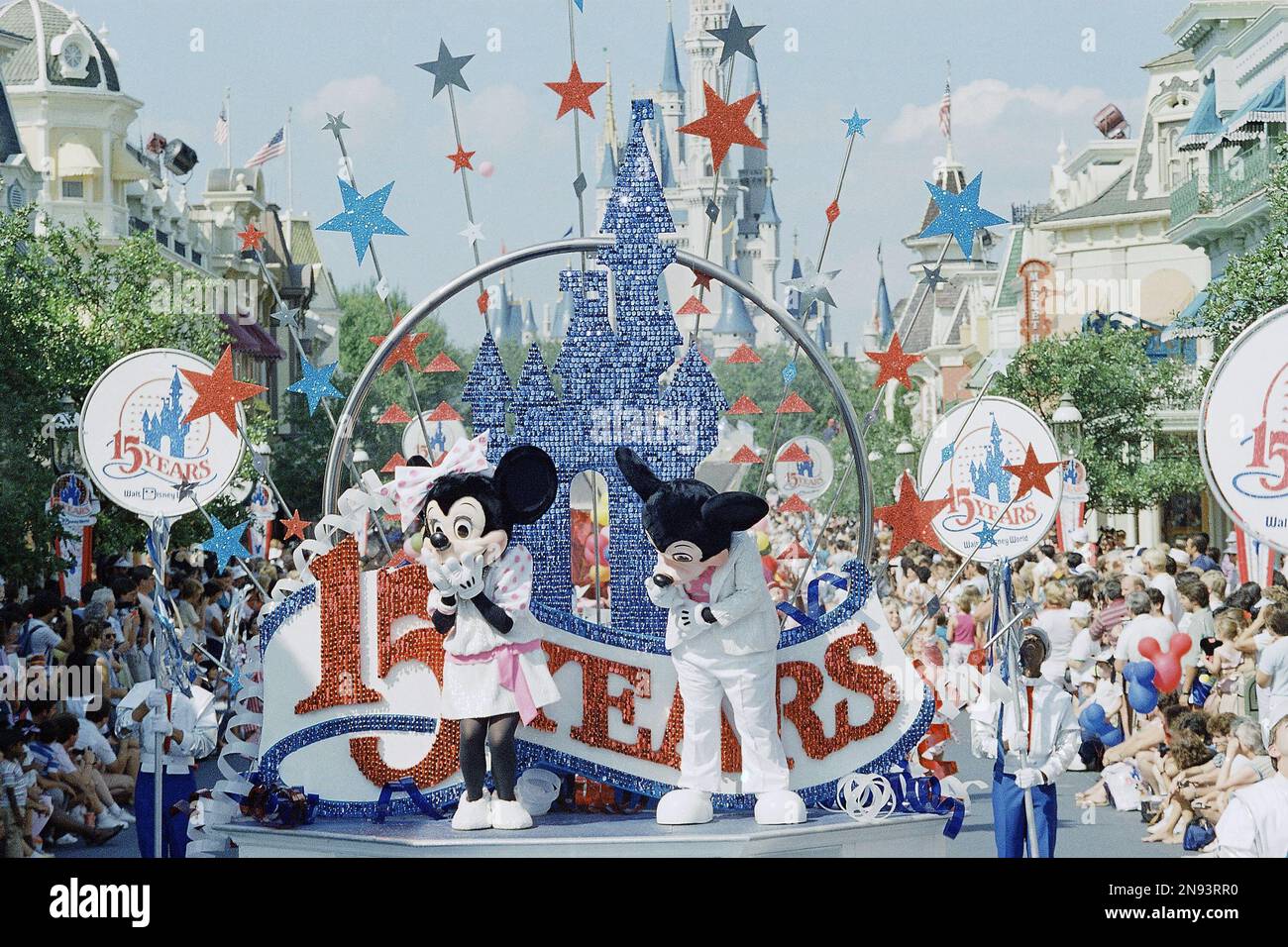 World-renowned Disney characters Minnie and Mickey Mouse wave to crowds ...