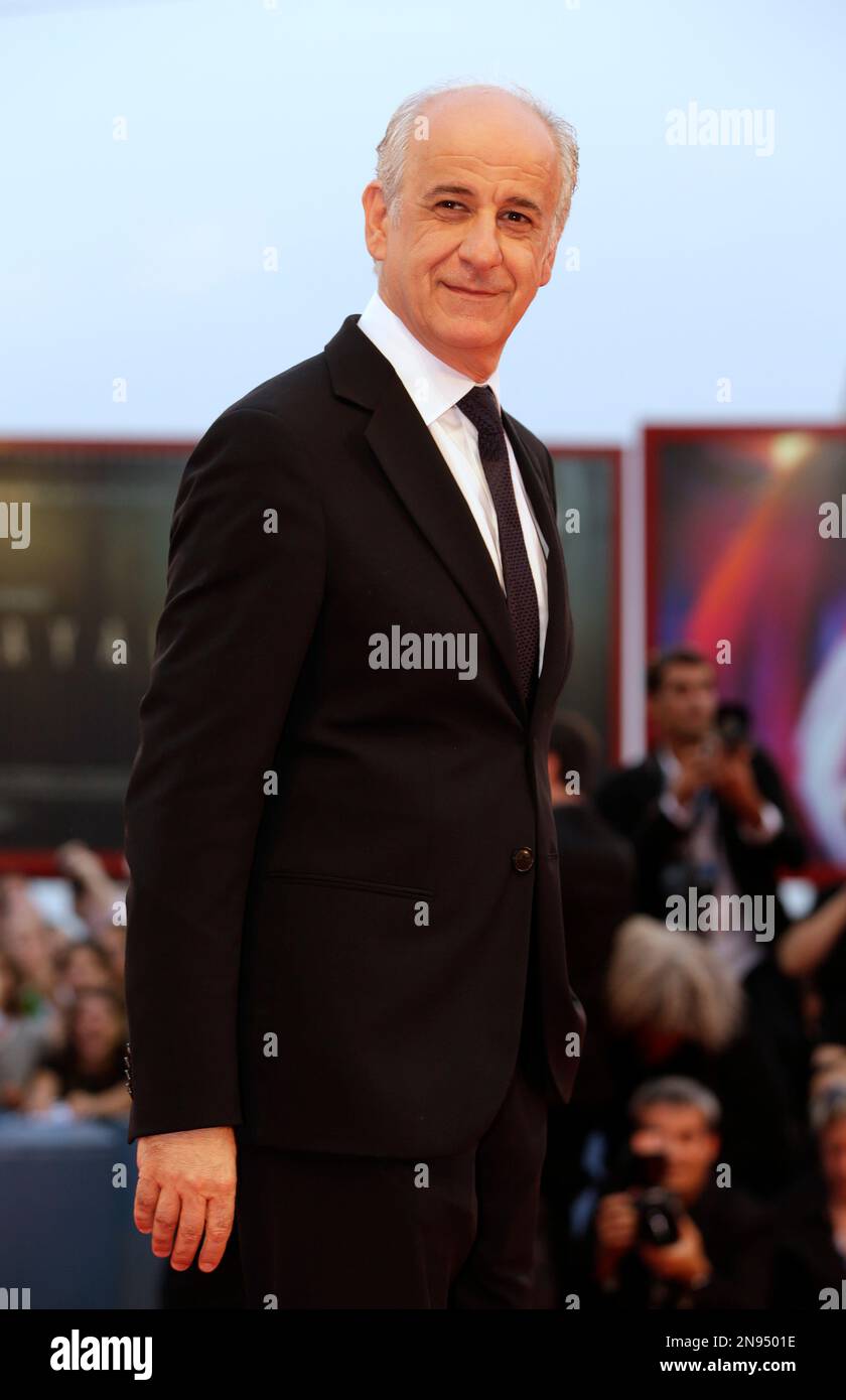 Actor Toni Servillo arrives for the premiere of the film 'Bella ...