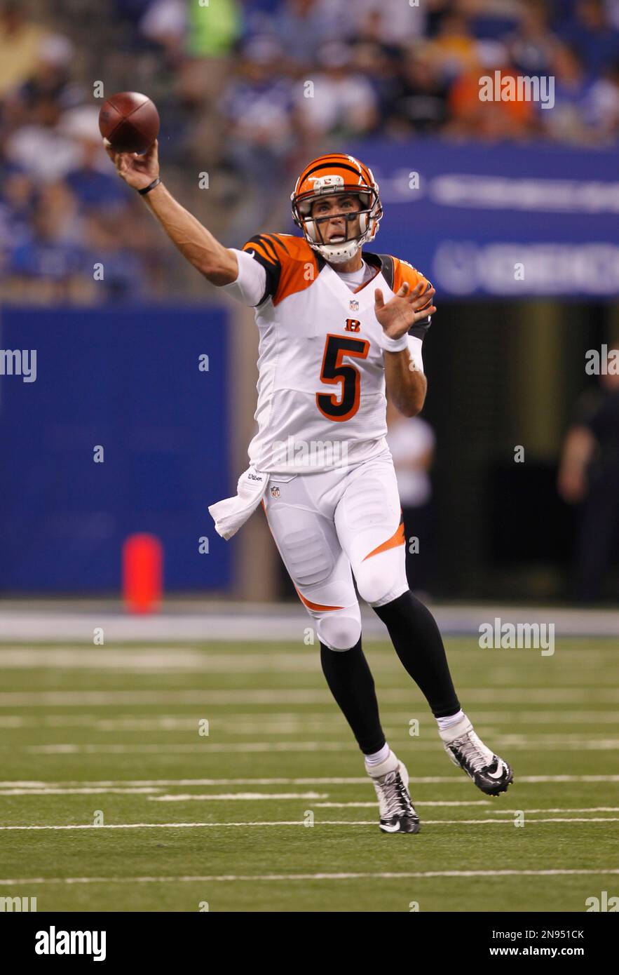Cincinnati Bengals quarterback Zac Robinson throw against the ...