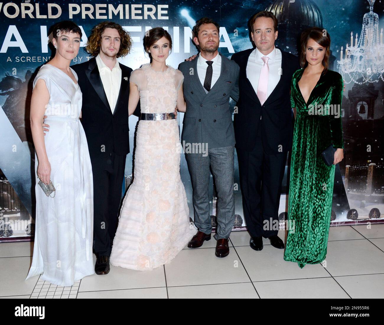 Olivia Williams, Aaron Taylor Johnson, Keira Knightley, Jude Law ...