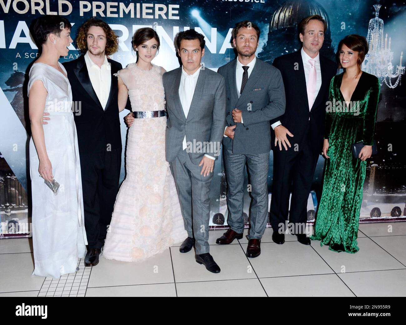 Olivia Williams, Aaron Taylor Johnson, Keira Knightley, Jude Law ...