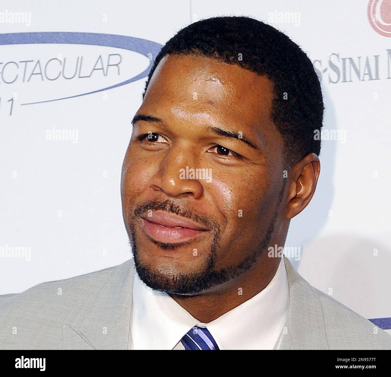 FILE - This May 22, 2011 file photo shows former NFL football player ...