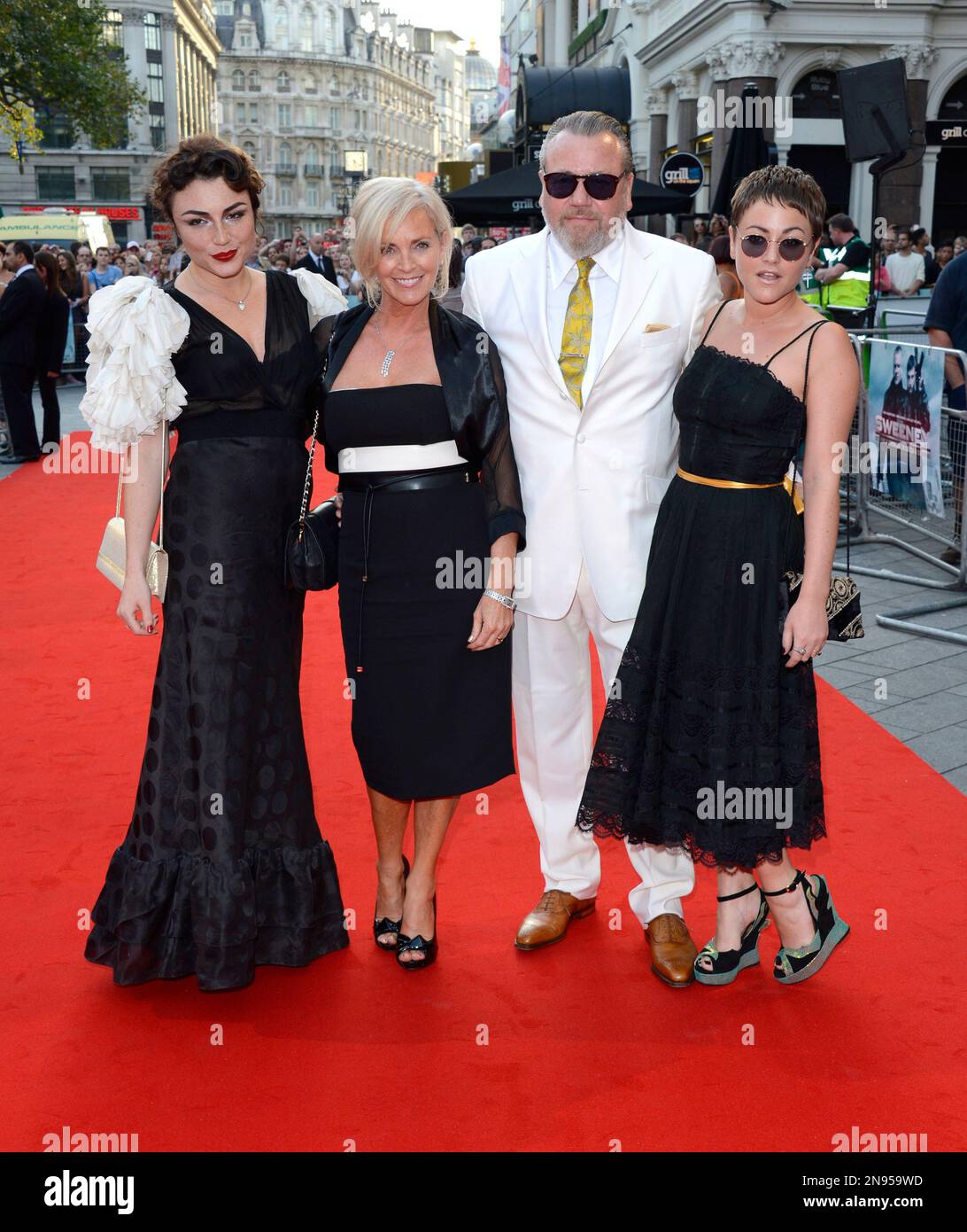Lois Winstone, Elaine McCausland, Ray Winstone, Jamie Winstone poses at ...
