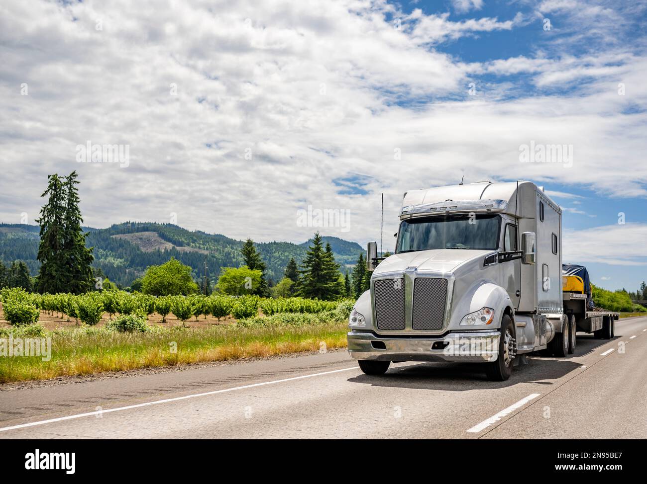 Industrial standard commercial big rig white semi truck tractor ...