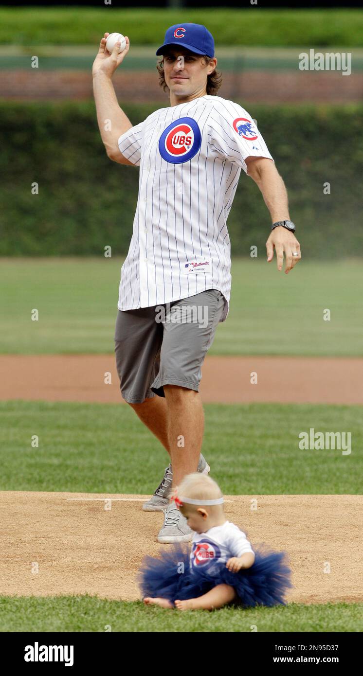 Chicago Blackhawks forward Patrick Sharp throws out the ceremonial ...