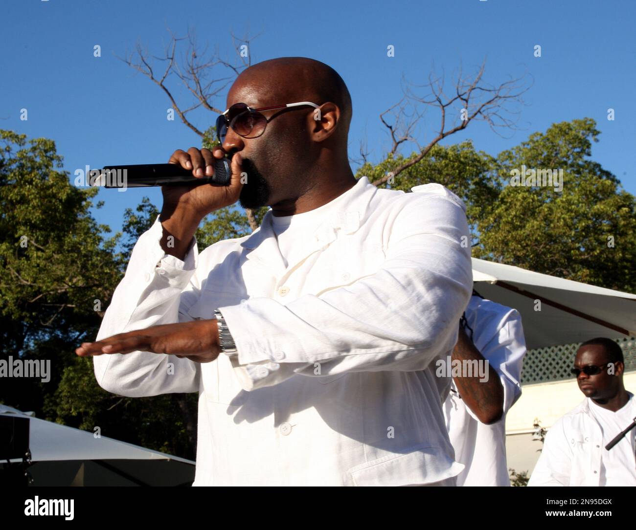 C.O.C.O. Brown performs at Robi Reed's 10th Annual "Sunshine Beyond ...