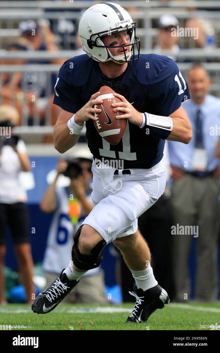 Penn State quarterback Matt McGloin (11) looks to pass against Ohio ...