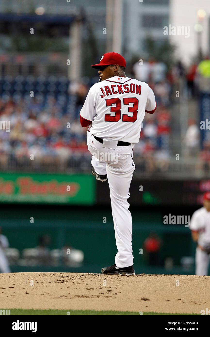 Washington Nationals starting pitcher Edwin Jackson (33) throws during ...