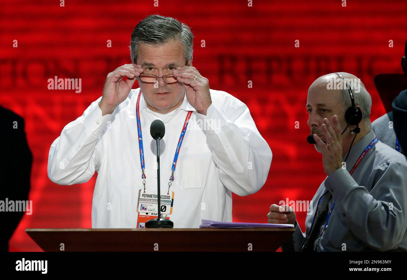 FILE In this Aug. 27, 2012 file photo, former Florida Gov. Jeb Bush ...