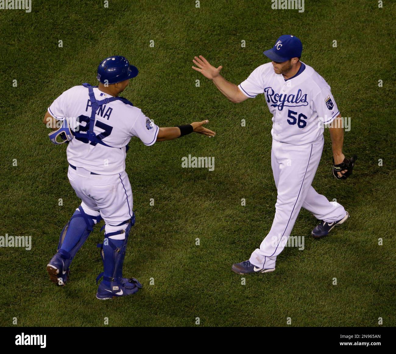 Kansas City Royals catcher Brayan Pena (27) and pitcher Greg Holland ...