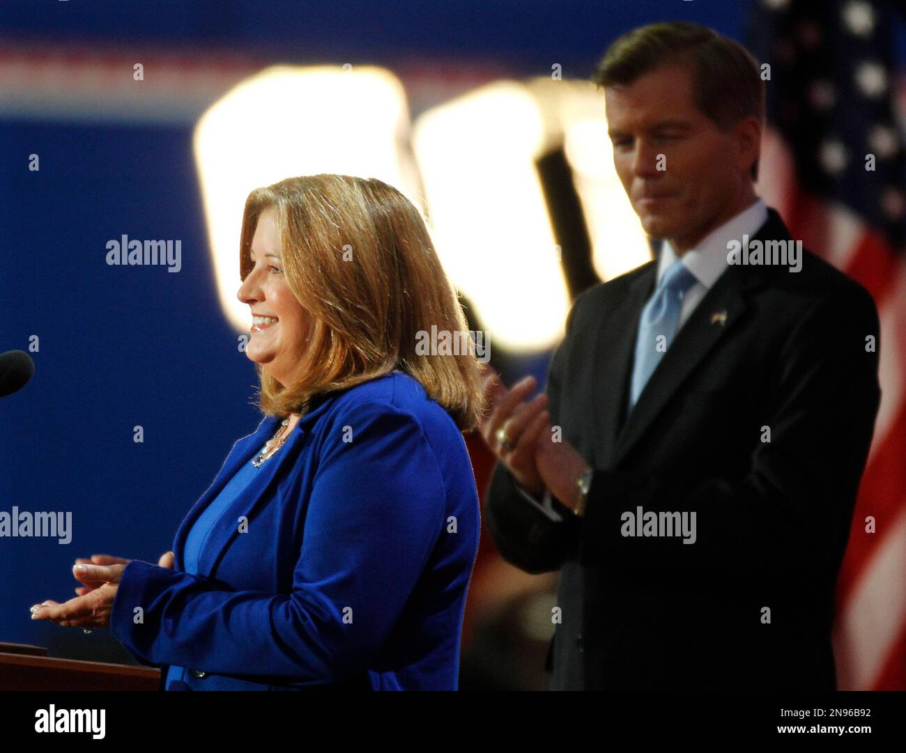 Virginia Governor Bob McDonnell applauds Bev Gray before her speech to ...