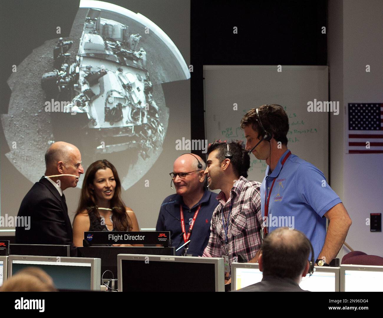 California Gov. Jerry Brown, left, tours NASA's Mars Curiosity rover ...