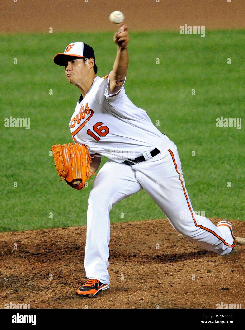 Baltimore Orioles starting pitcher Wei-Yin Chen, of Taiwan, delivers ...