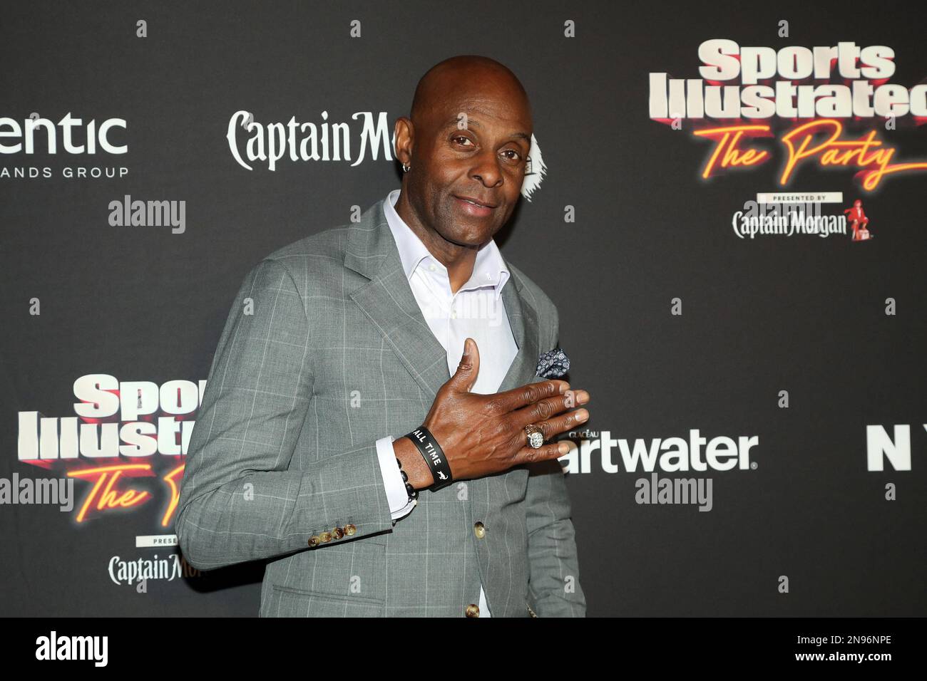 Scottsdale, USA. 12th Feb, 2023. Jerry Rice poses for a photo on the ...