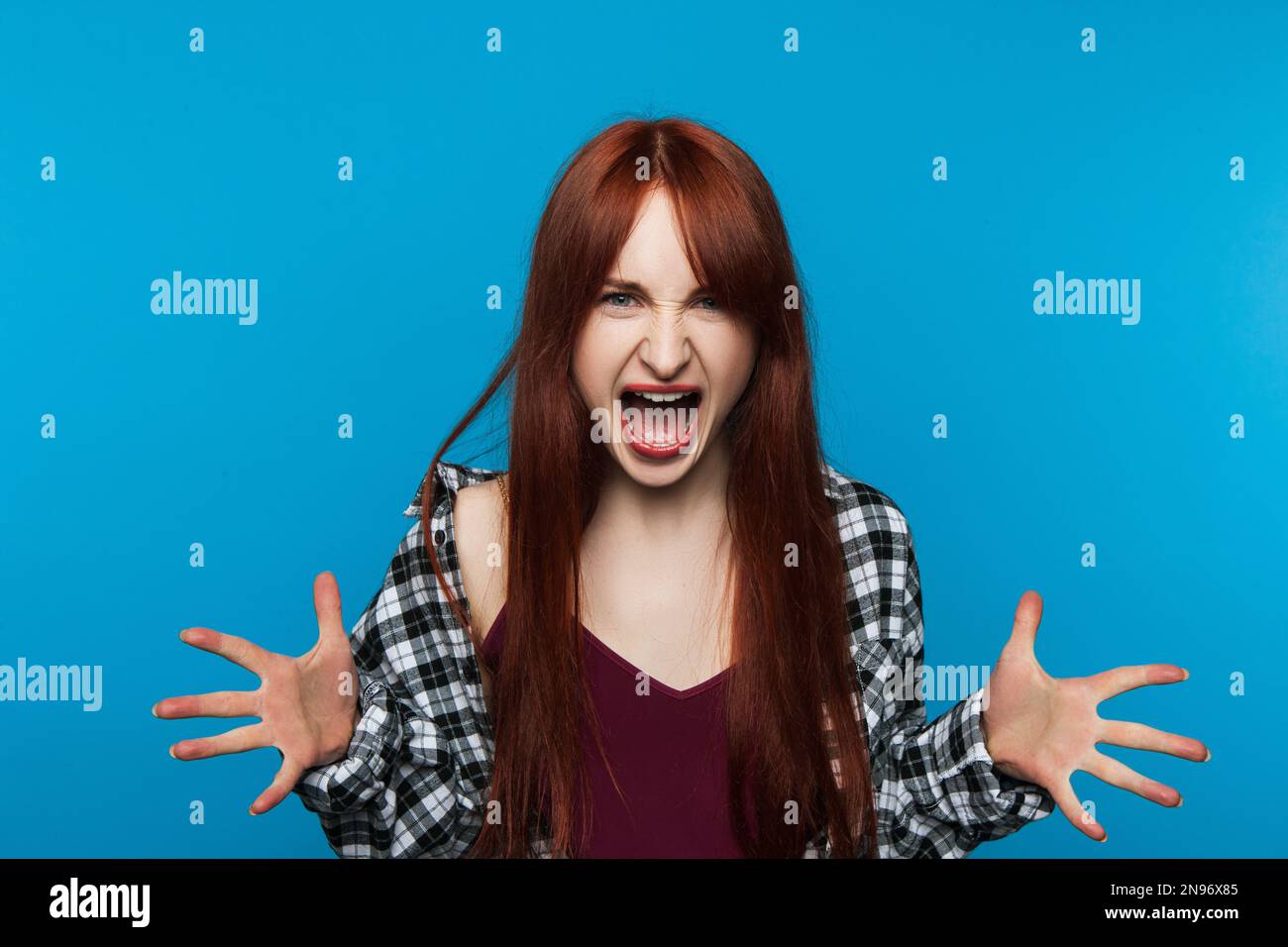 Mad screaming woman. Rage emotion Stock Photo - Alamy