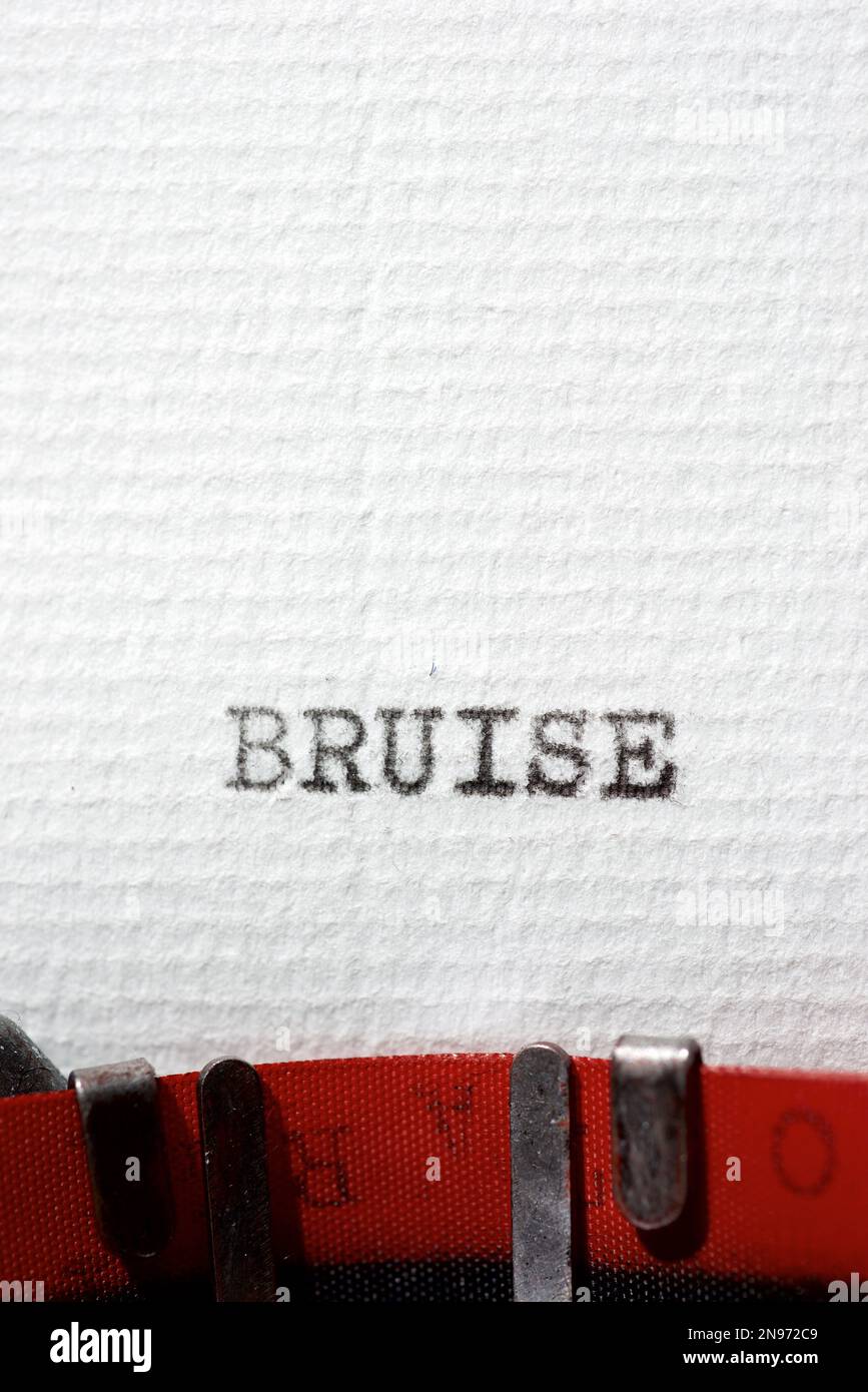 Bruise word written with a typewriter Stock Photo - Alamy