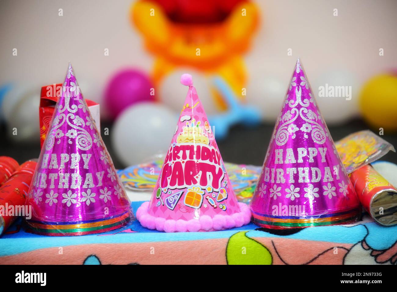 Make paper caps hi-res stock photography and images - Alamy