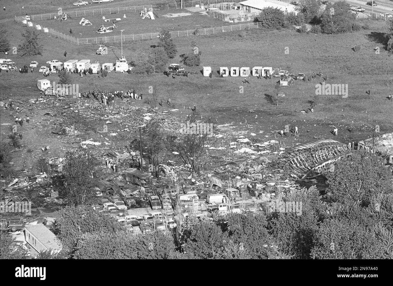 This is the scene of American Airlines Flight 191 which crashed ...