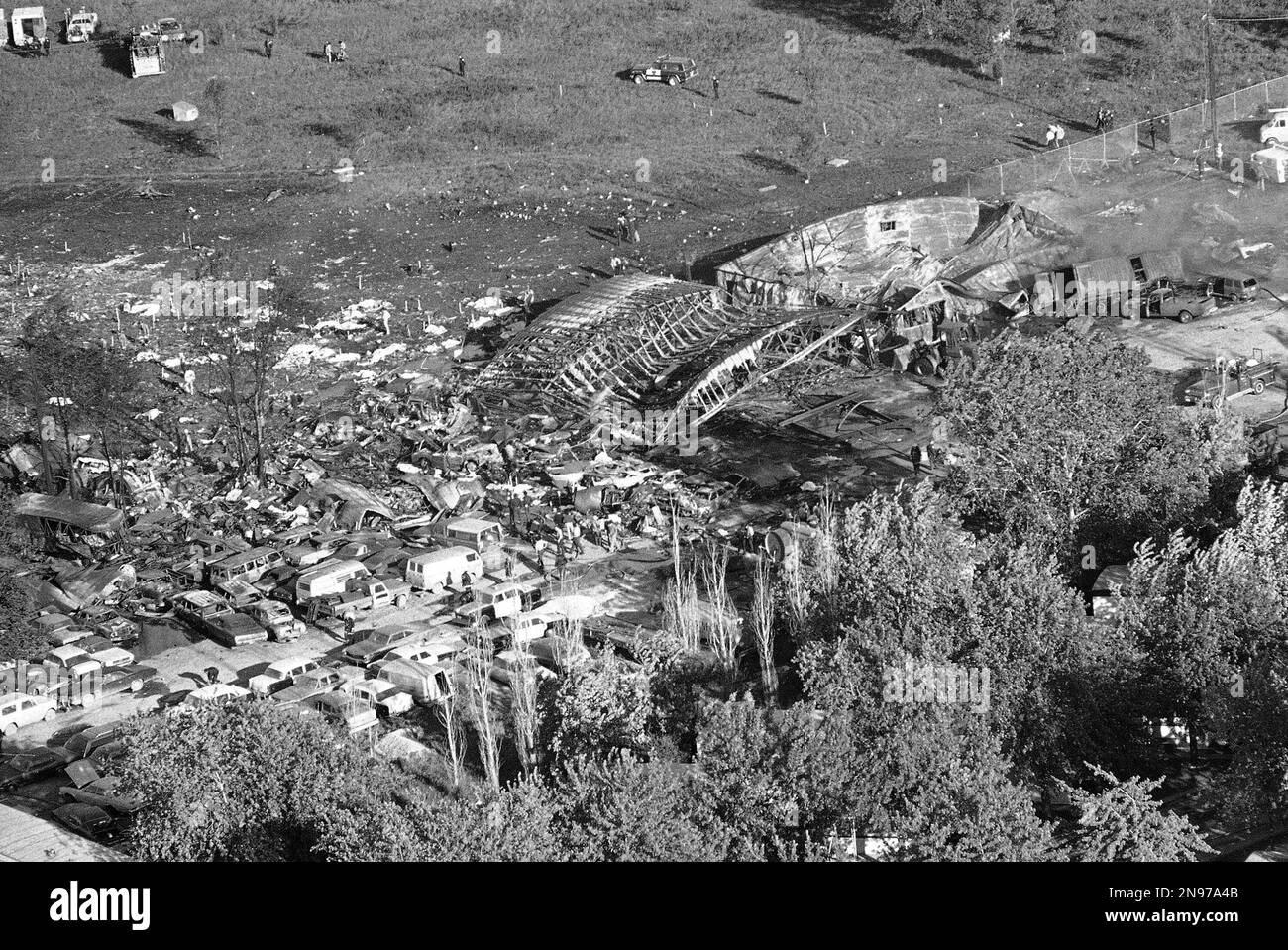 This is the scene of American Airlines Flight 191 which crashed ...