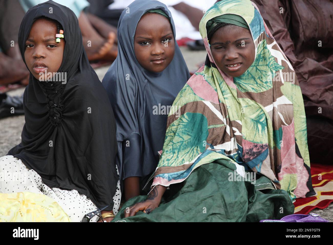 Nigeria Muslims attends Eid al-Fitr prayers at the Obalende prayer ...