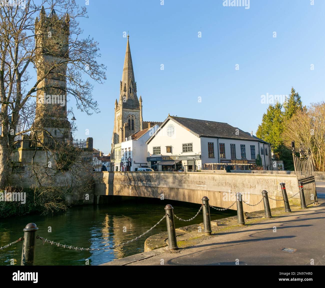 Clock tower and Fisherton Street bridge, River Avon, Salisbury ...