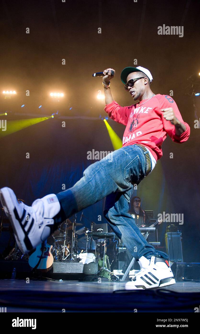 Rapper B.o.B performs at KiSS 92.5's Wham Bam at the Molson ...