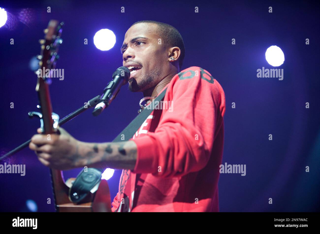 Rapper B.o.B performs at KiSS 92.5's Wham Bam at the Molson ...