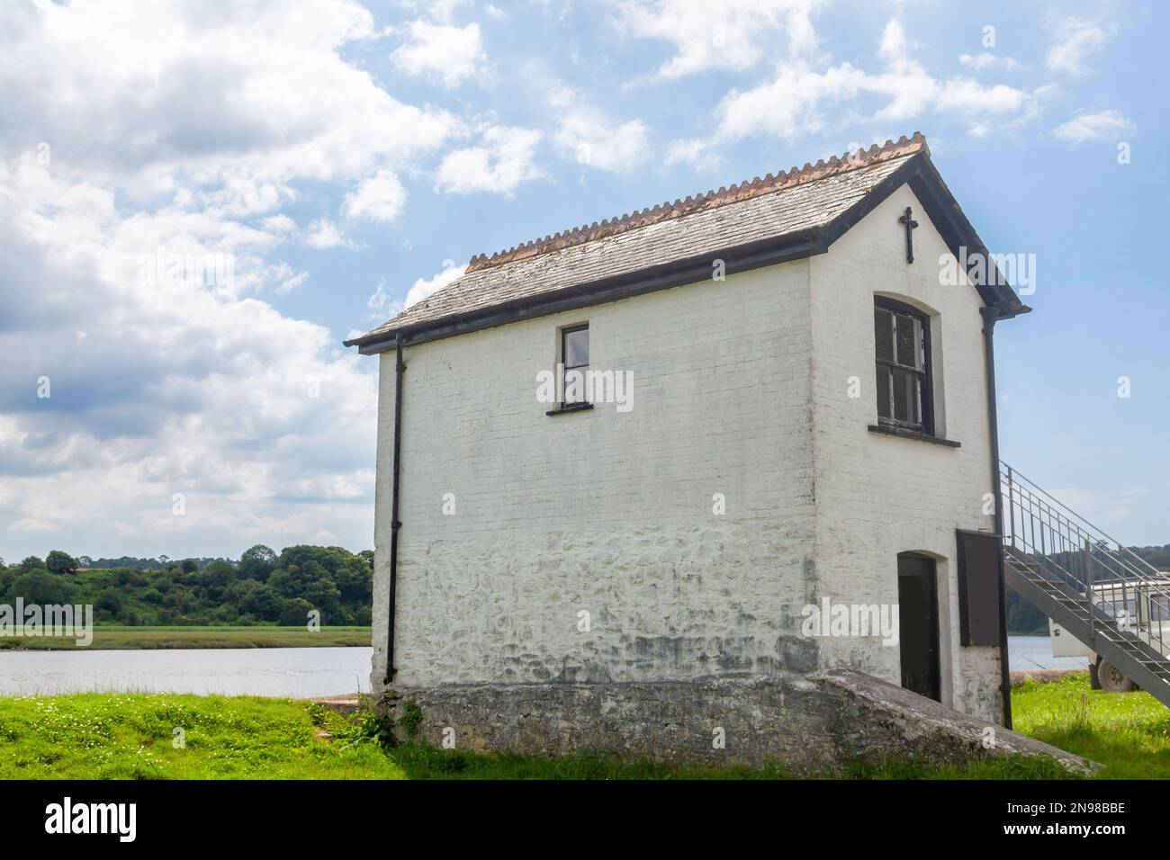 St Indracts Chapel riverside at Halton Quay Cornwall England UK Stock ...