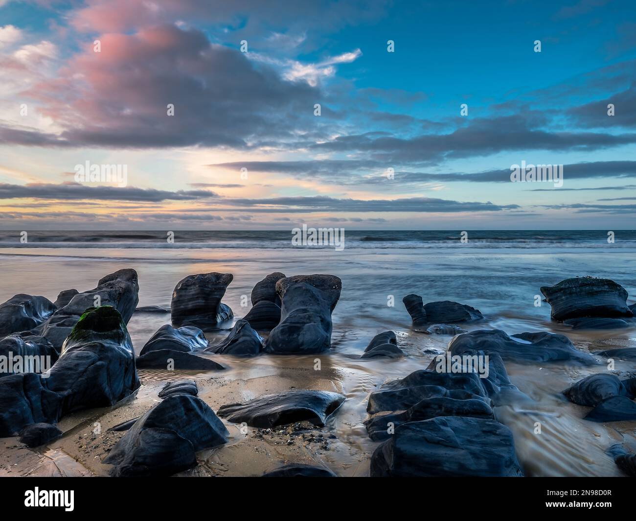 Aberporth beach, cardigan bay hi-res stock photography and images - Alamy