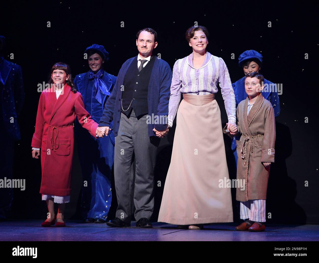 From left, cast members Cherish Myers, Michael Dean Morgan, Elizabeth ...