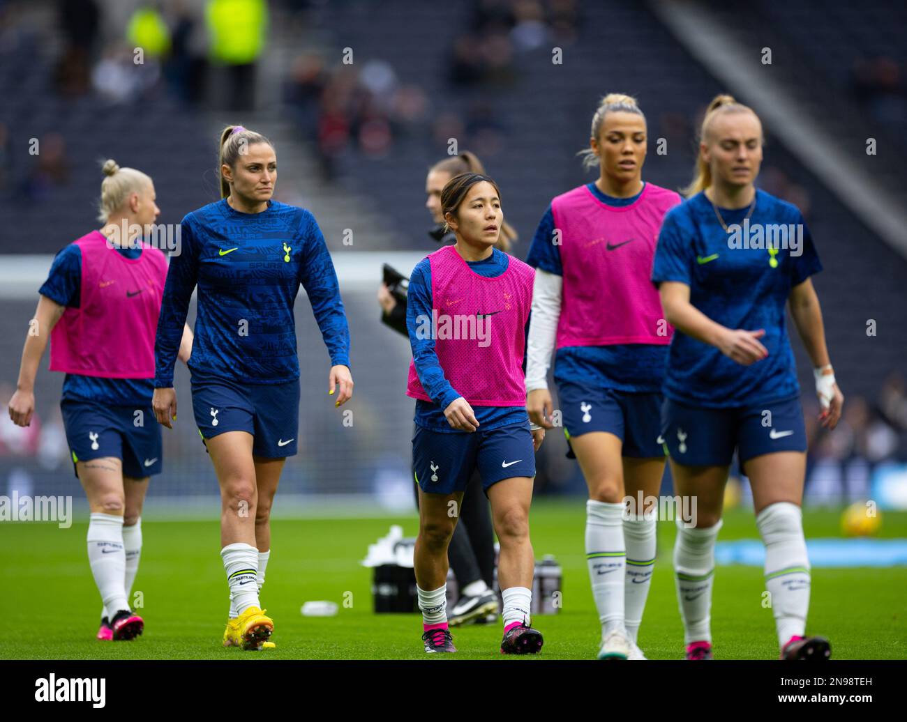 Thfc stadium hi-res stock photography and images - Alamy