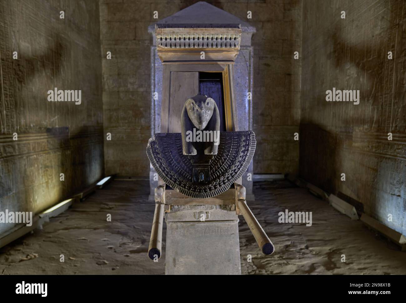 The sanctuary in the center of Edfu Temple, Edfu, Egypt Stock Photo - Alamy