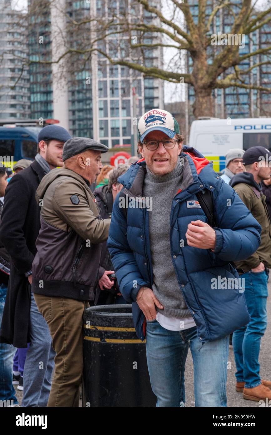 Pro LGBT+ Counter a Far Right Protest outside Tate Britain to stop Drag ...