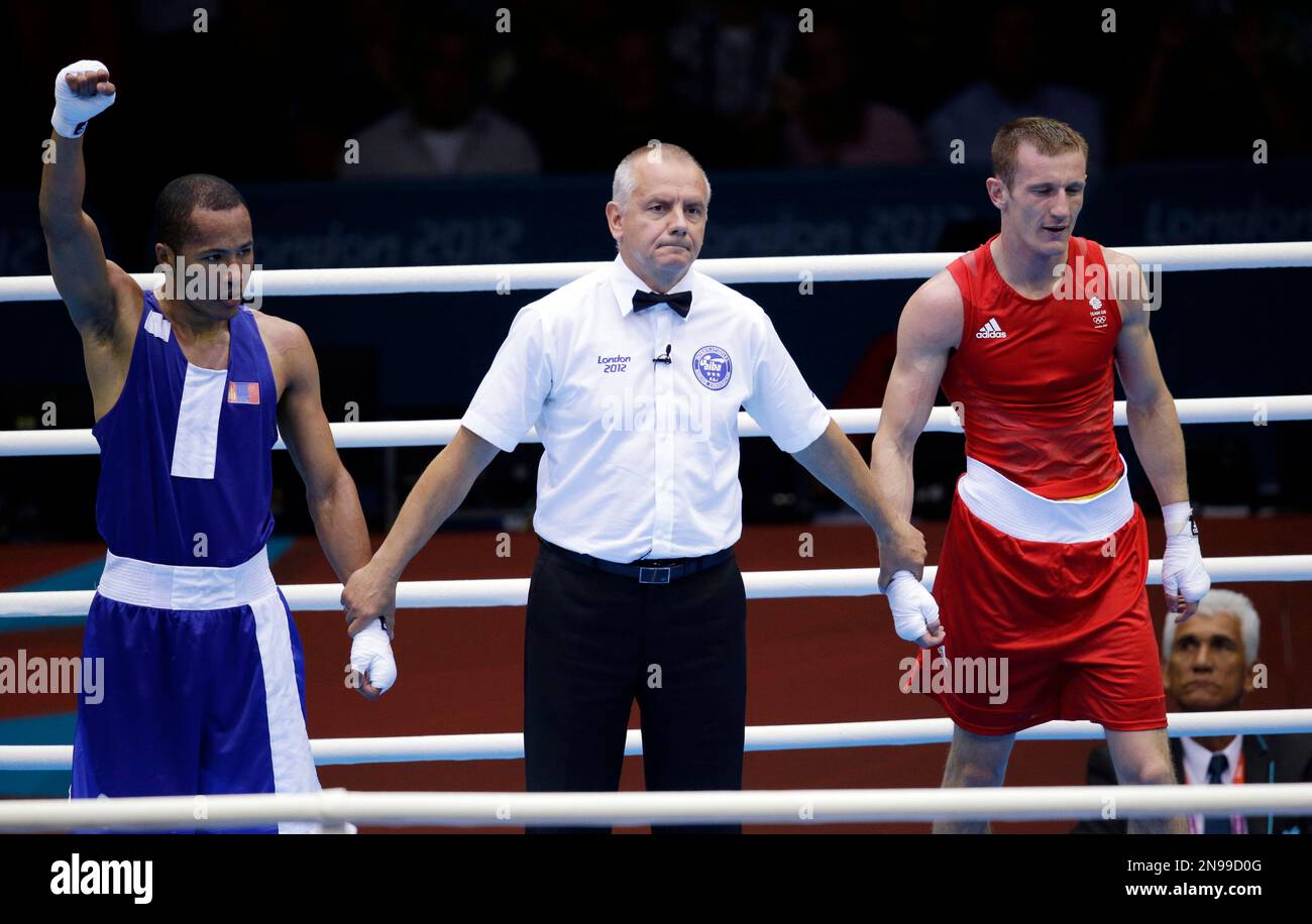 Great Britain's Thomas Stalker, right, and Mongolia's Munkh-Erdene ...
