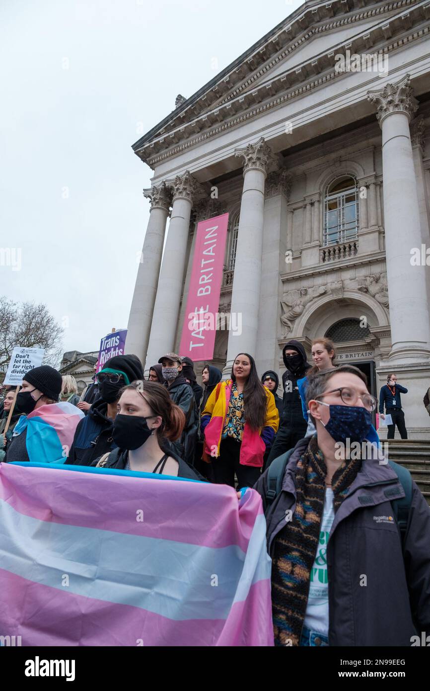 Pro LGBT+ Counter a Far Right Protest outside Tate Britain to stop Drag ...