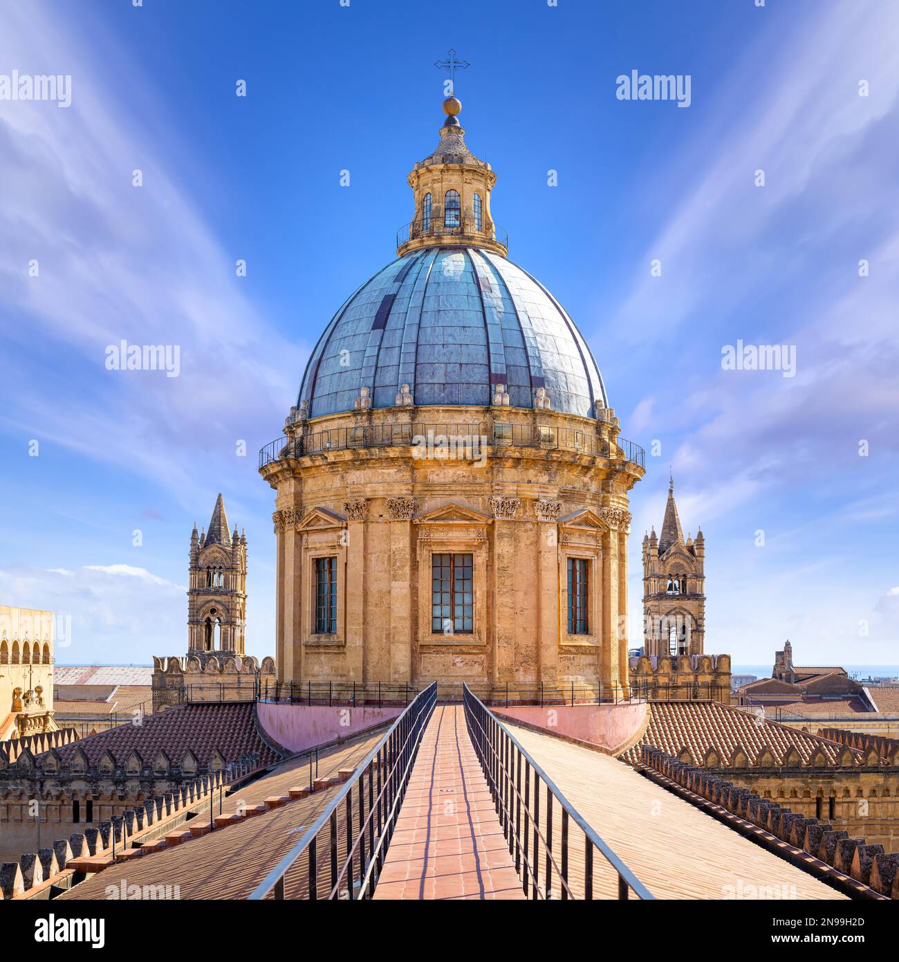 the dome of the famous palermo cathedral Stock Photo - Alamy