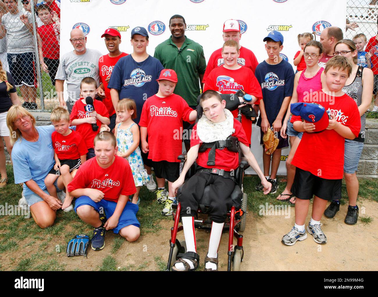 Ryan Howard, Famous Fan of SUBWAY Restaurants, poses with members of ...