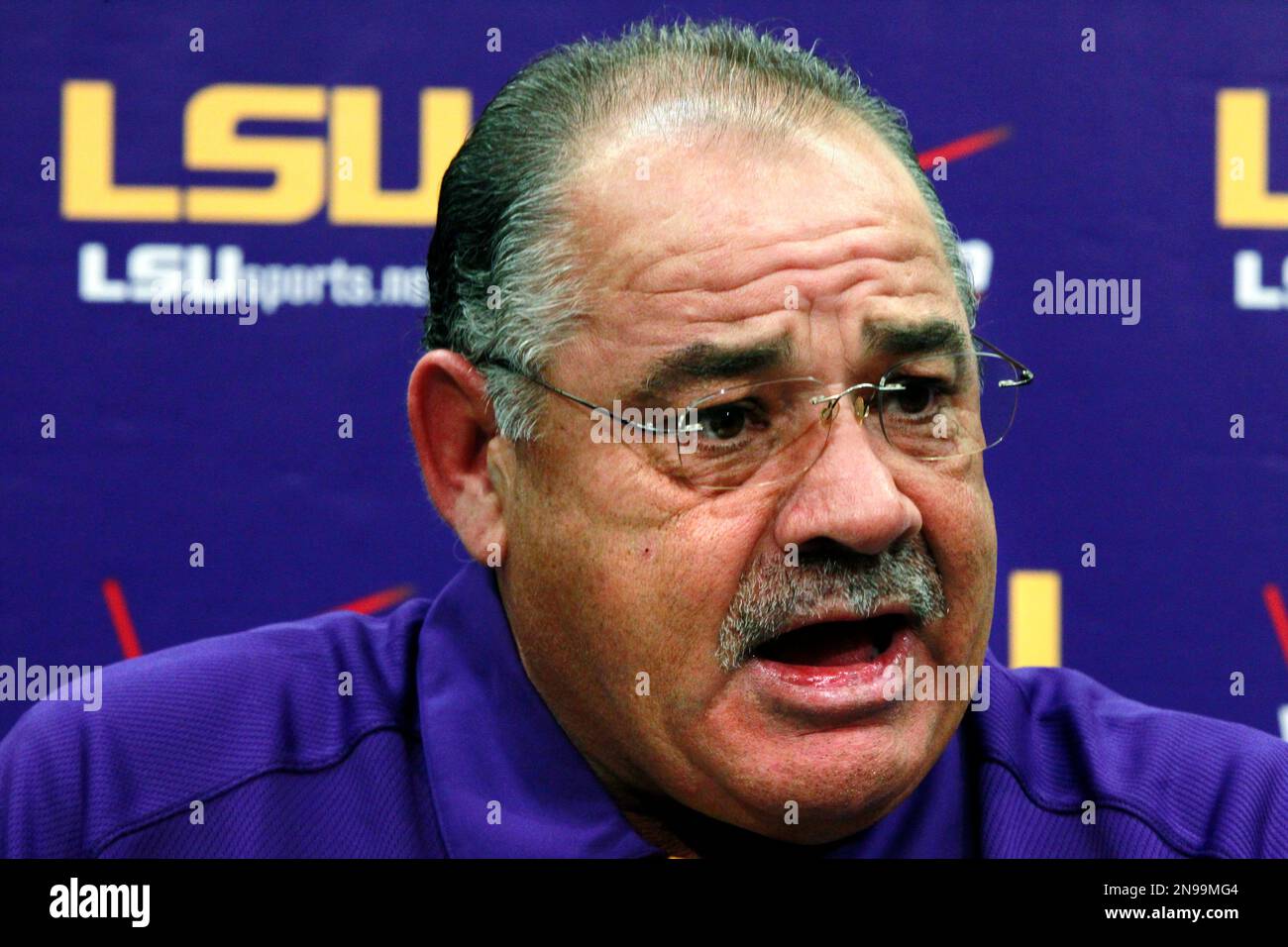 LSU defensive coordinator John Chavis talks to reporters during their ...