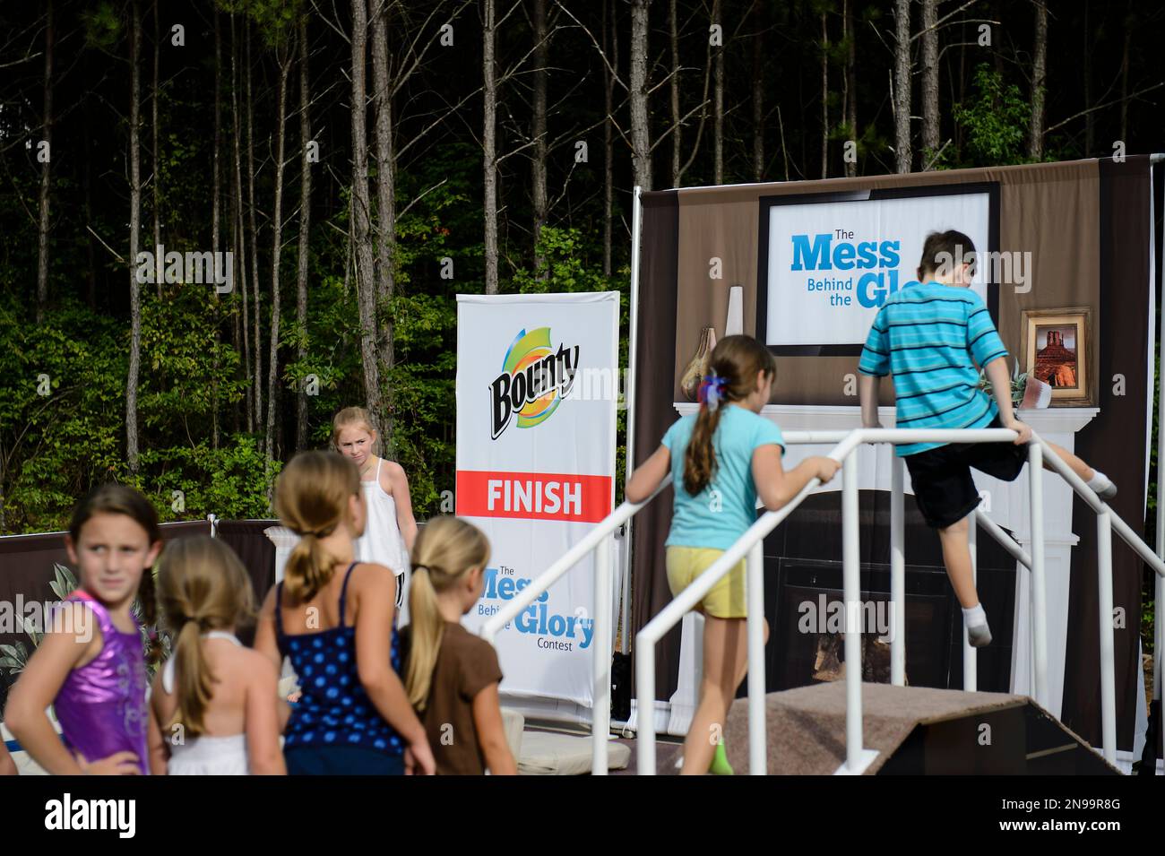 Megan Sims daughters, Delaney (yellow shorts) and Cidella (not pictured ...