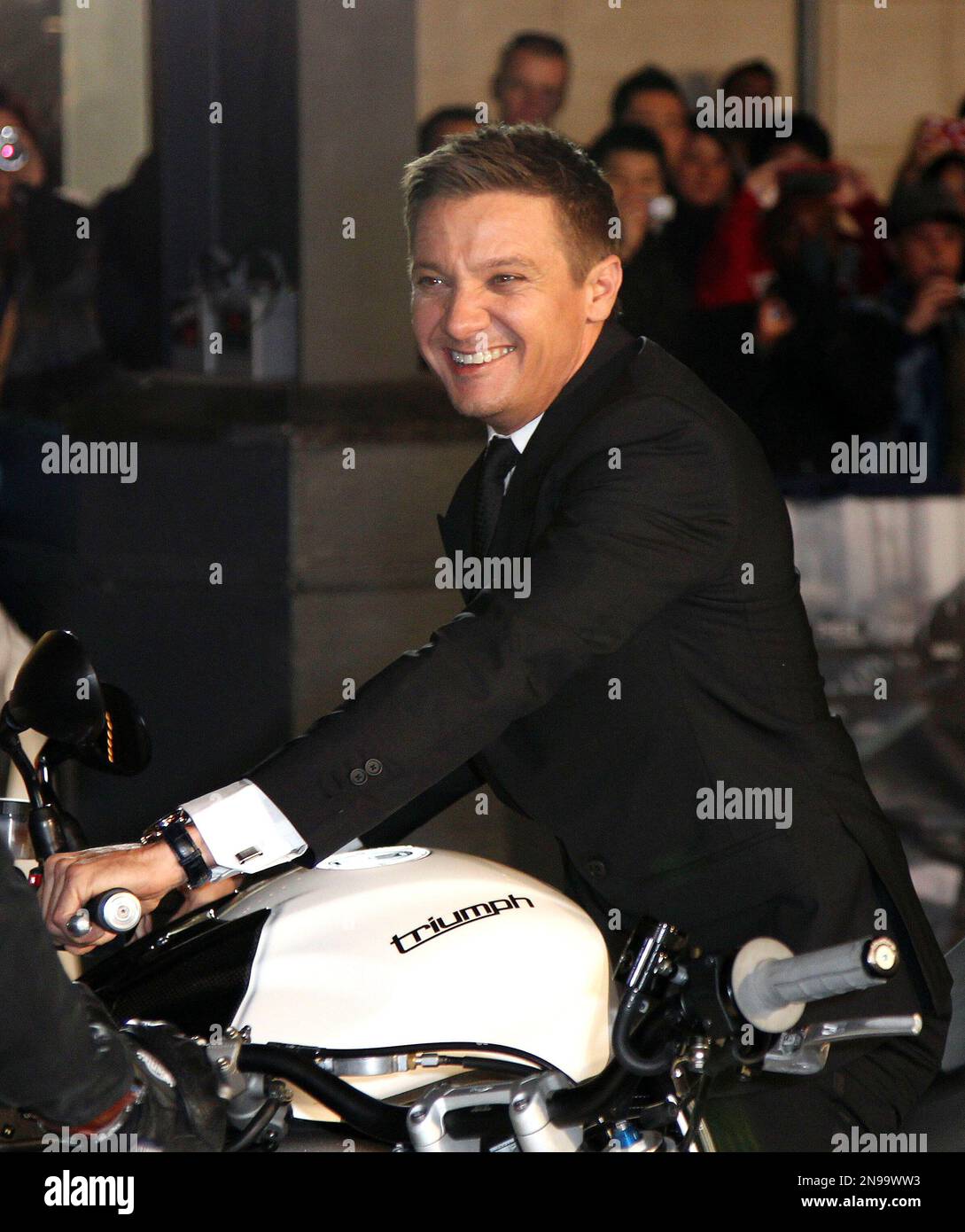 Jeremy Renner Bourne Legacy Motorcycle