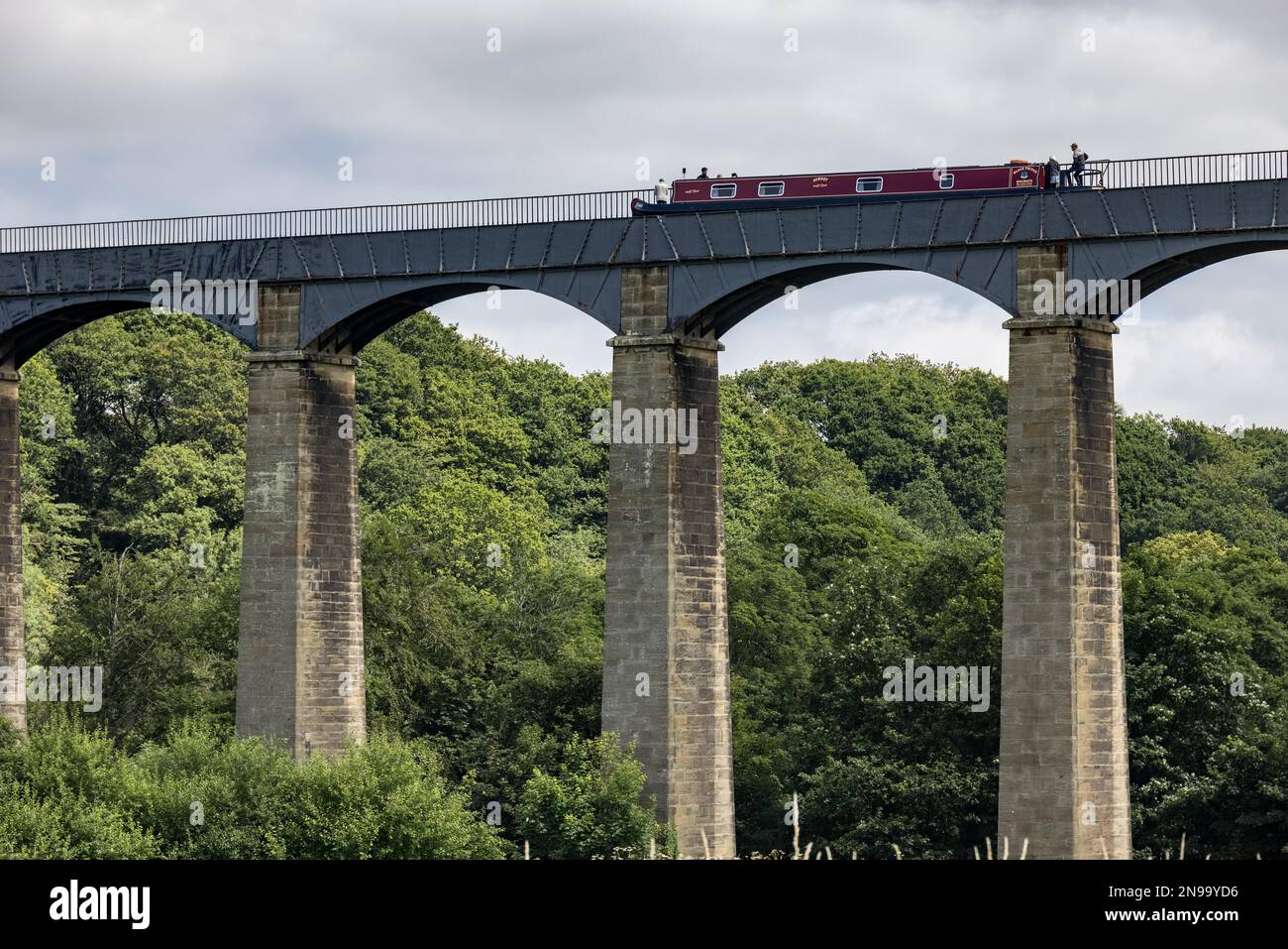 FRONCYSYLLTE, WREXHAM, WALES - JULY 15 : Narrow boat on the ...