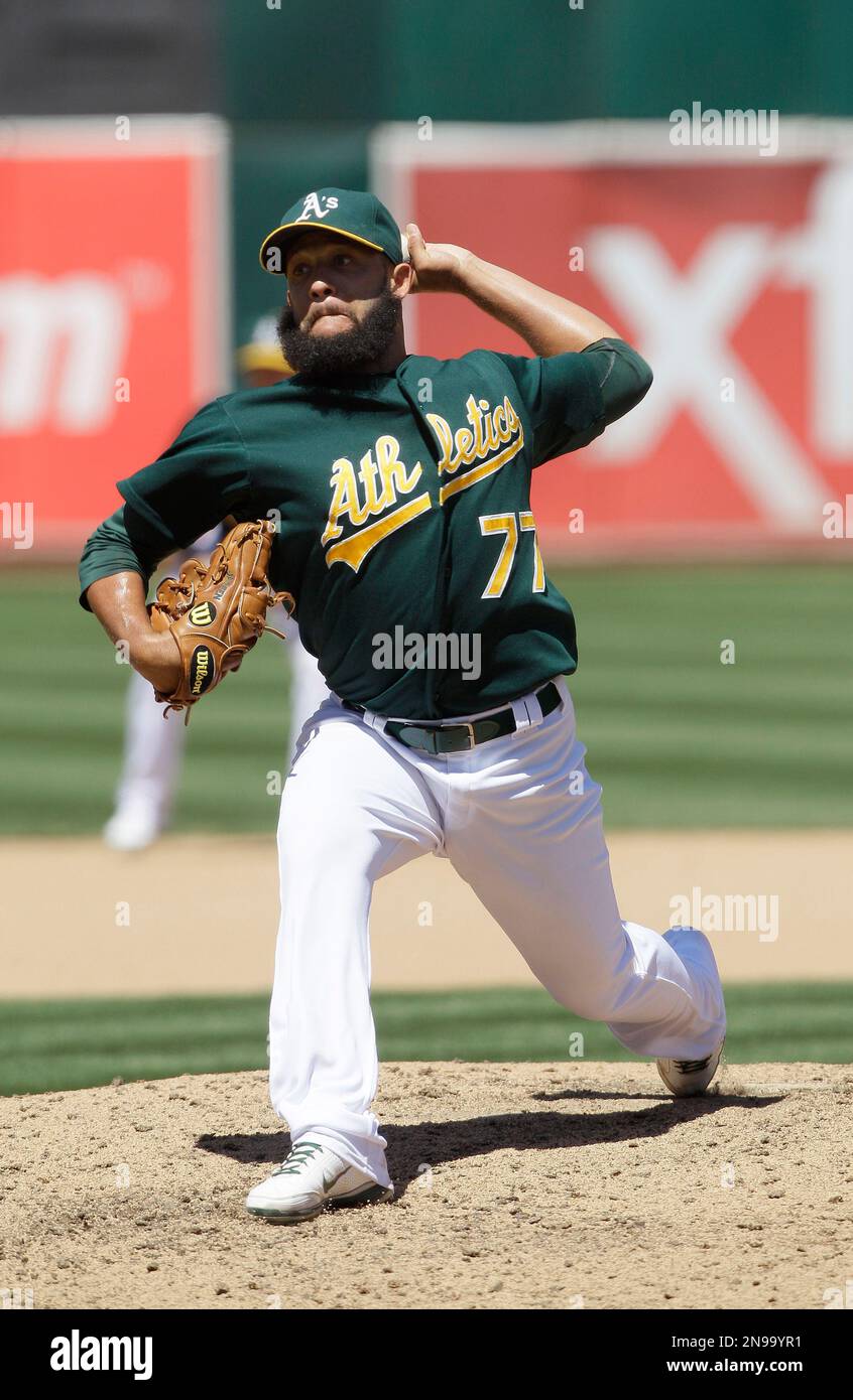 Oakland Athletics pitcher Jordan Norberto (77) against the Tampa Bay ...
