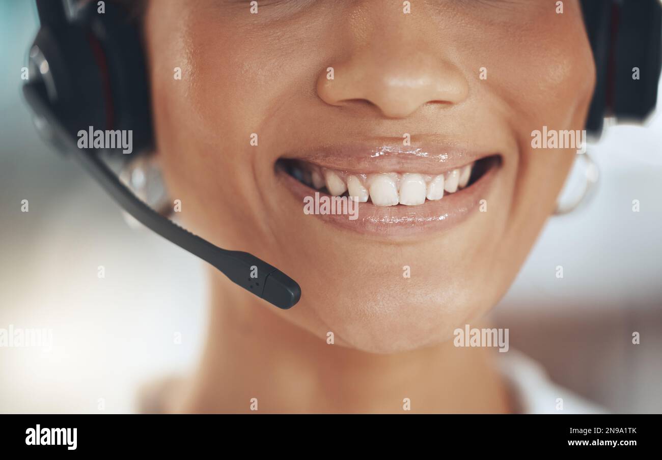 Customer service voice ready, lets go. an unrecognizable call centre ...